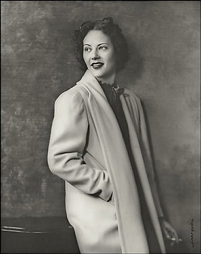 Fredericka Carolyn "Fredi" Washington, Harlem