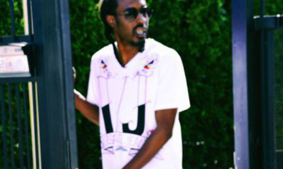 New Filmmaker Bo Starks Offers 'Love Or Laughs'