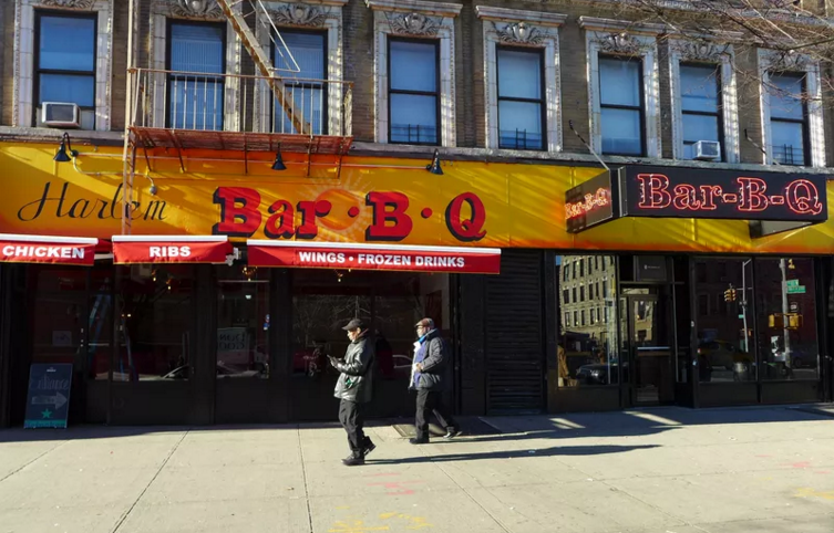 What's New: Harlem Bar-B-Q And Tuscan Kitchen
