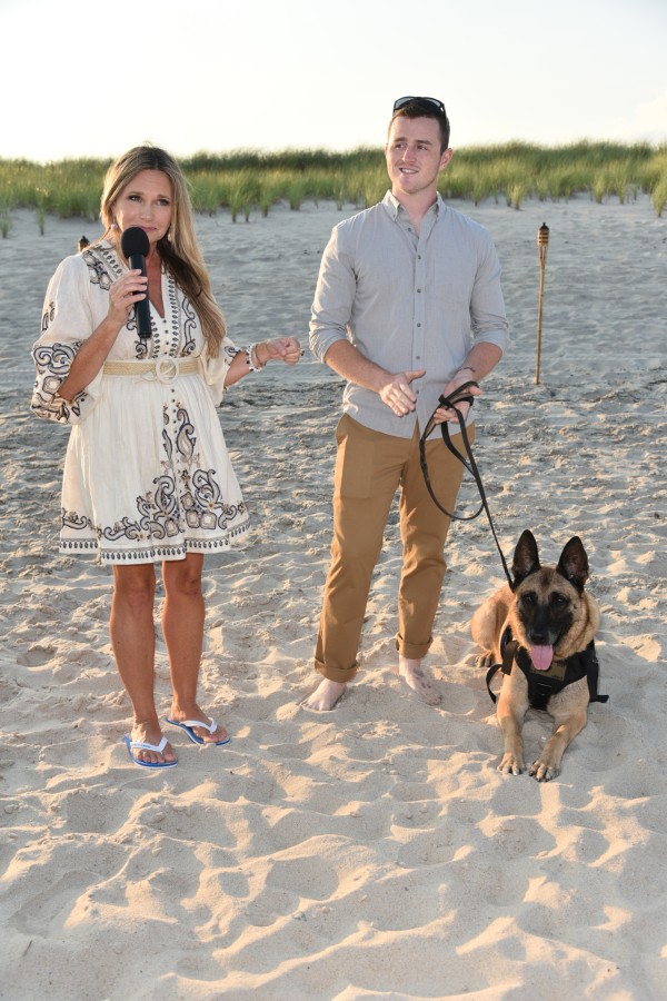 Philanthropist Jean Shafiroff And Others At The Dogs On The Dunes ...