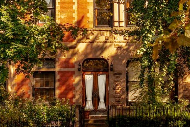 Cool Colors To Fill Your Harlem Home With Balance And Wellness