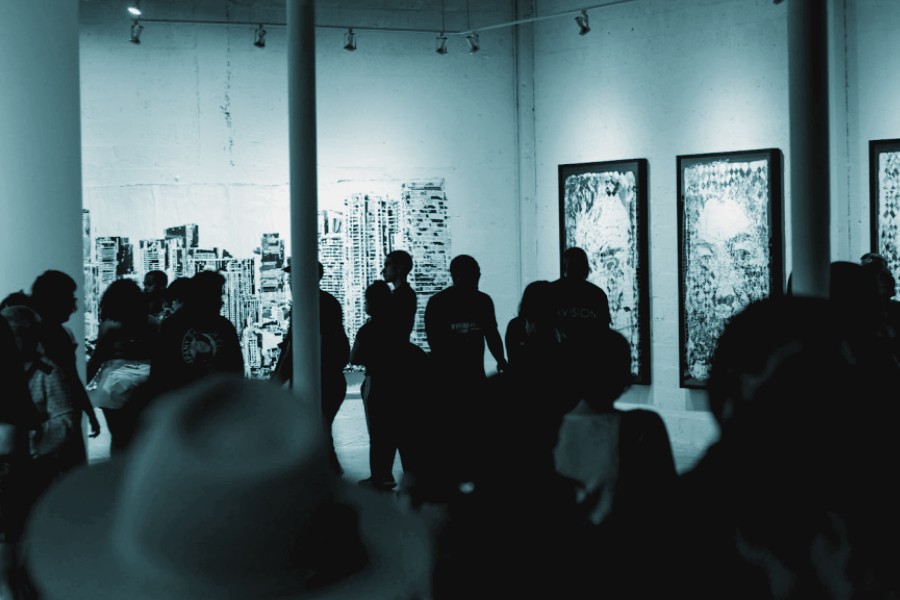 7 Unique And Simple Ways To Showcase Your Art To Stand Out