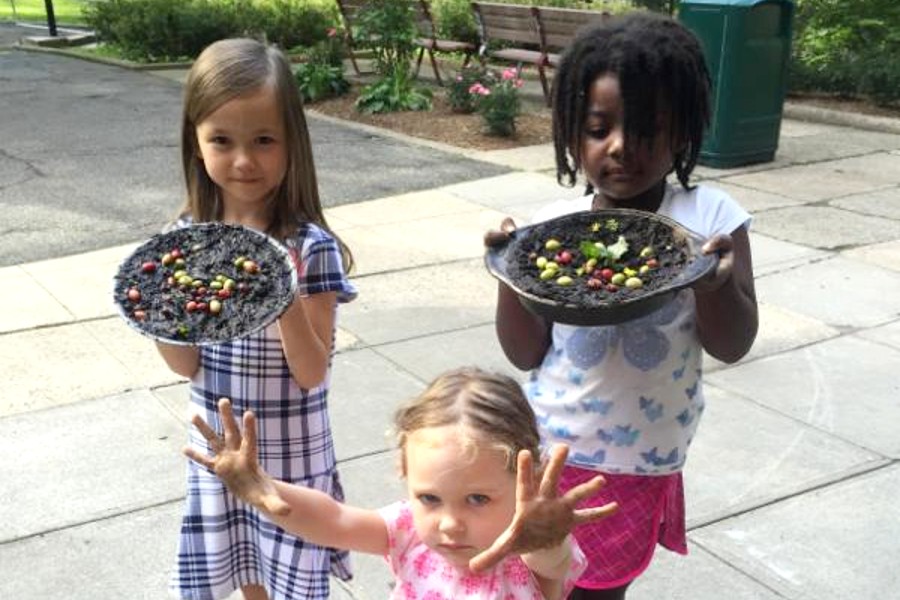 Morningside PlayCare Receives Scholarships For Outdoor Learning Initiative