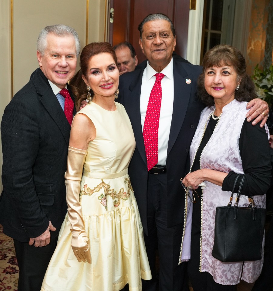 Jean Shafiroff Celebrates Thanksgiving, Spotlights Mission Society's ...