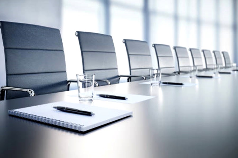 The Evolution Of Conference Table: From Traditional To Modern ...