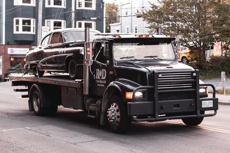 How To Identify If Your Car Needs A Tow: Warning Signs