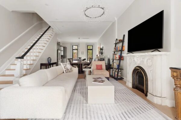Step Inside: A $3.5M Harlem Townhouse With Chic Interiors, Outdoor ...