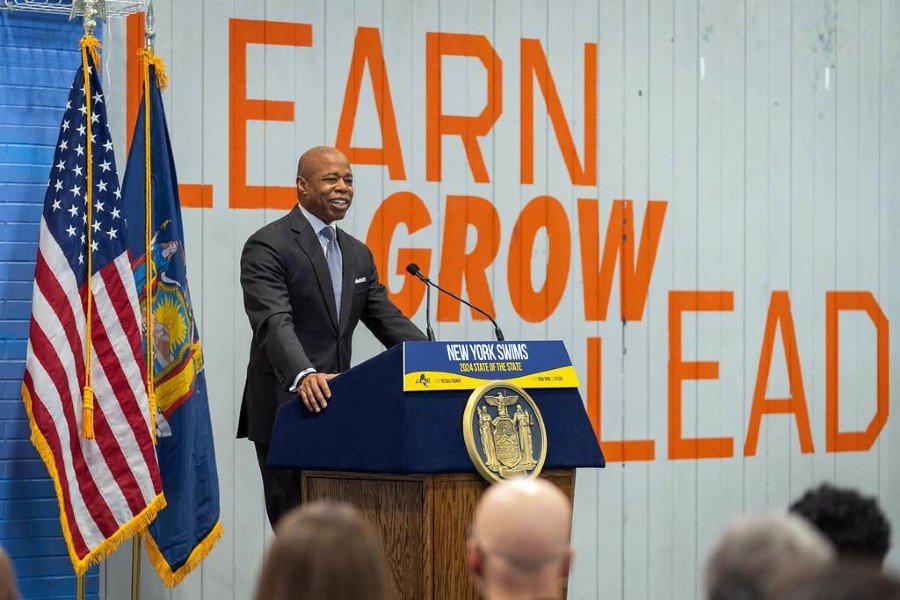 Adams And Hochul Introduce Floating Pool, Expanding Swimming Options ...