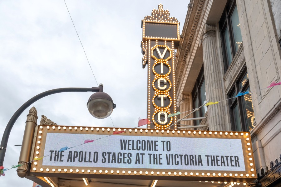 Apollo Stages At The Victoria Is Now Officially Open To Harlem And The ...