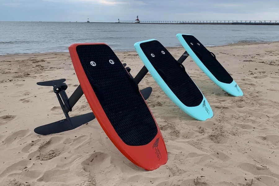 Exploring The Electric Foil Board Market: Options And Prices