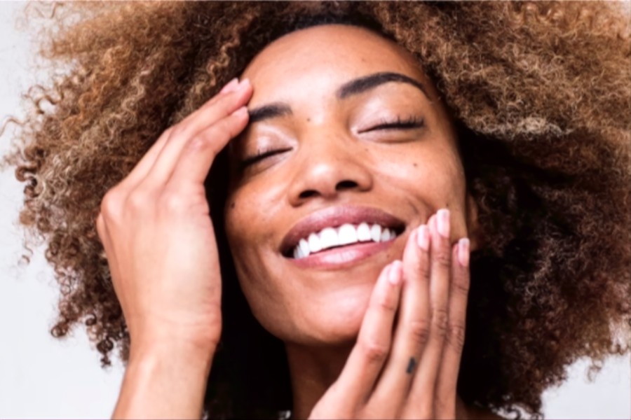 The Science Behind The U Brush: Advanced Oral Care Technology