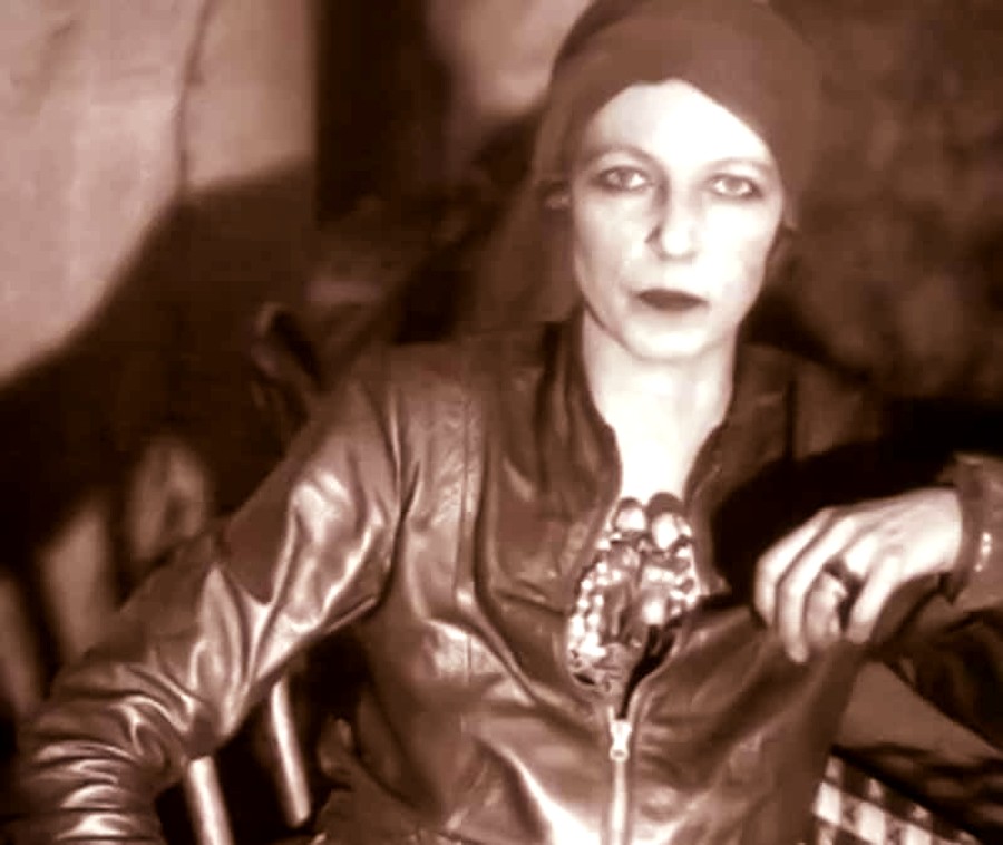 Nancy Cunard: A Rebel With A Cause That Harlem Embraced