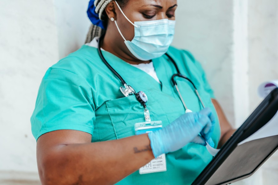 Six Essential Skills For Aspiring Medical Professionals