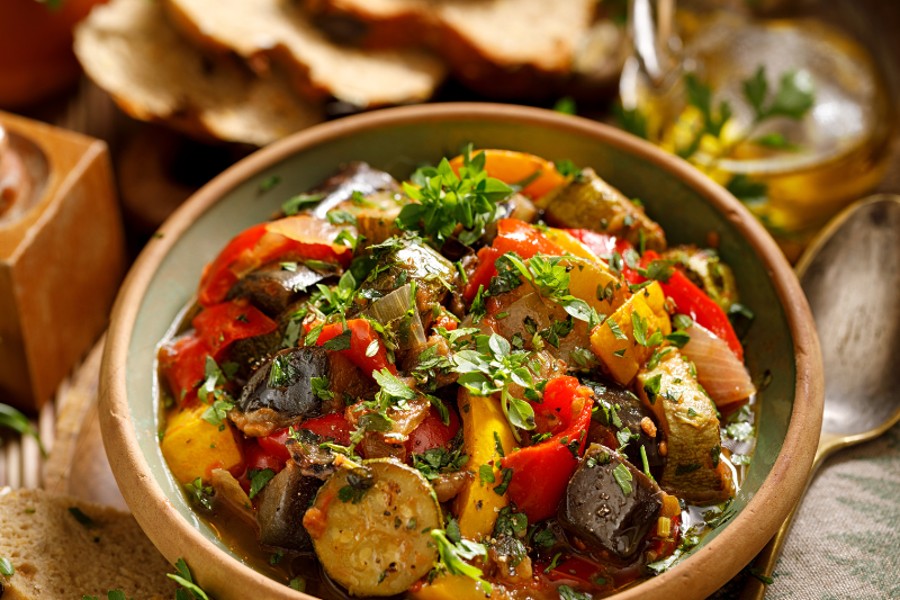 Harlem's M&G Diner, Was One Of Harlem's Best Old School Soul Food Diner