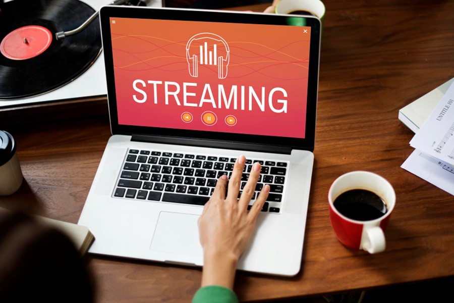 Sponsored Love: Streamlining Your Download Process With Streaming Software