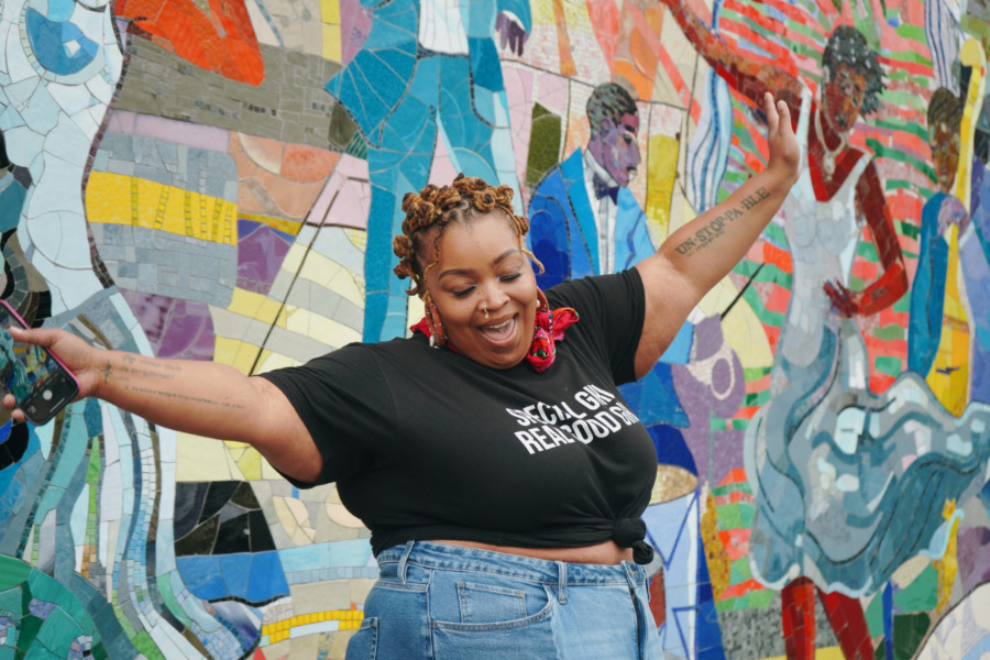 Fashion Designer Aquila Benjamin Brings Inclusivity To Harlem Fashion Week