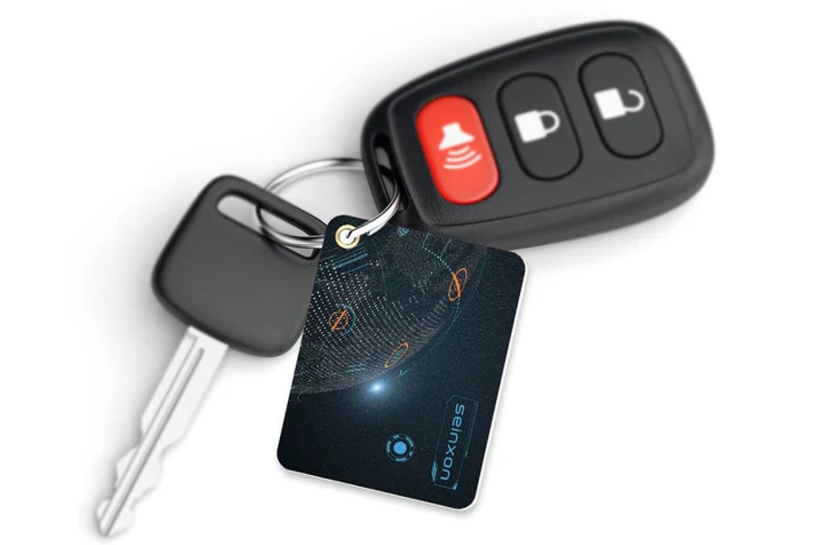 Eyelash Extension Pros And Cons To Consider