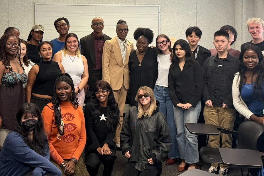 Style Icon B Michael Inspires Columbia University Students With Music ...