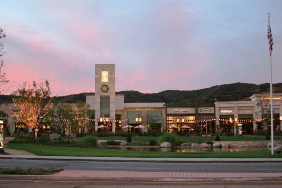 Sponsored Love: 10 Things To Know Before Moving To Thousand Oaks, CA