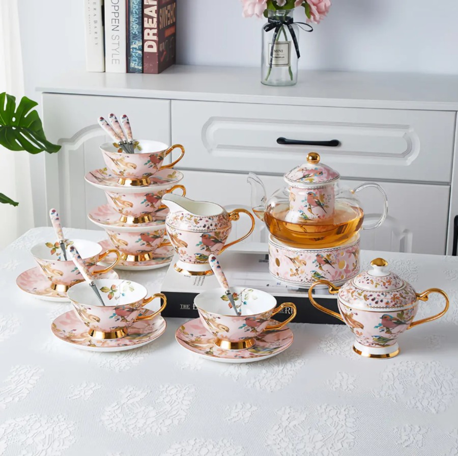 The Main Components Of A Traditional Japanese Tea Set