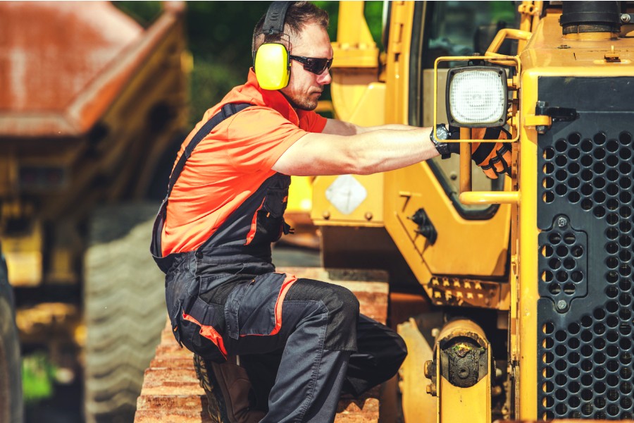 Sponsored Love: How Equipment Maintenance Software Can Prevent Costly ...