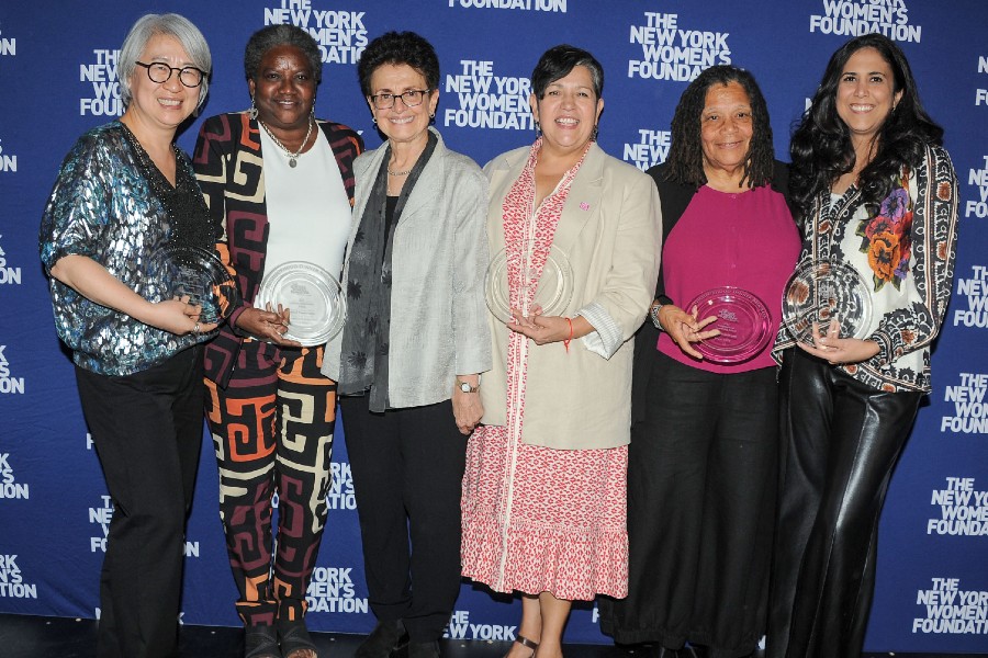 The Harlem "Shimmy" Was The Naughty But Nice Dance Of The Roaring 20's ...